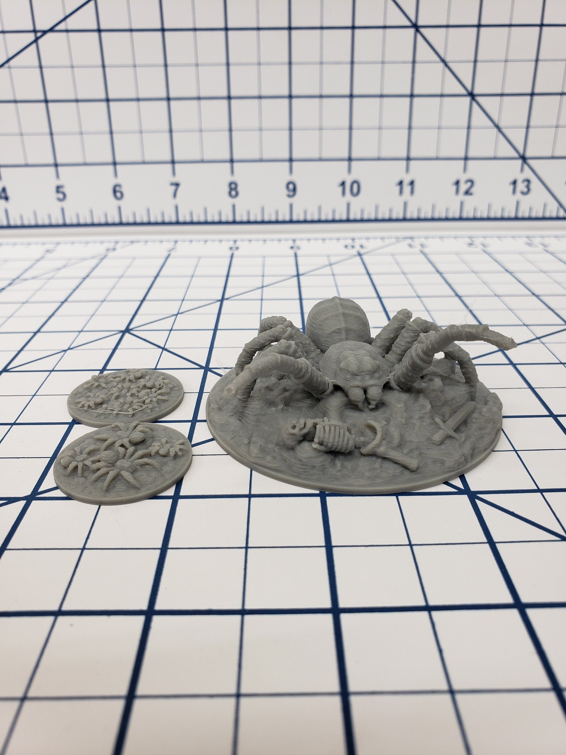 Spider Miniatures - DND - Pathfinder - RPG - Dungeon & Dragons - Minia