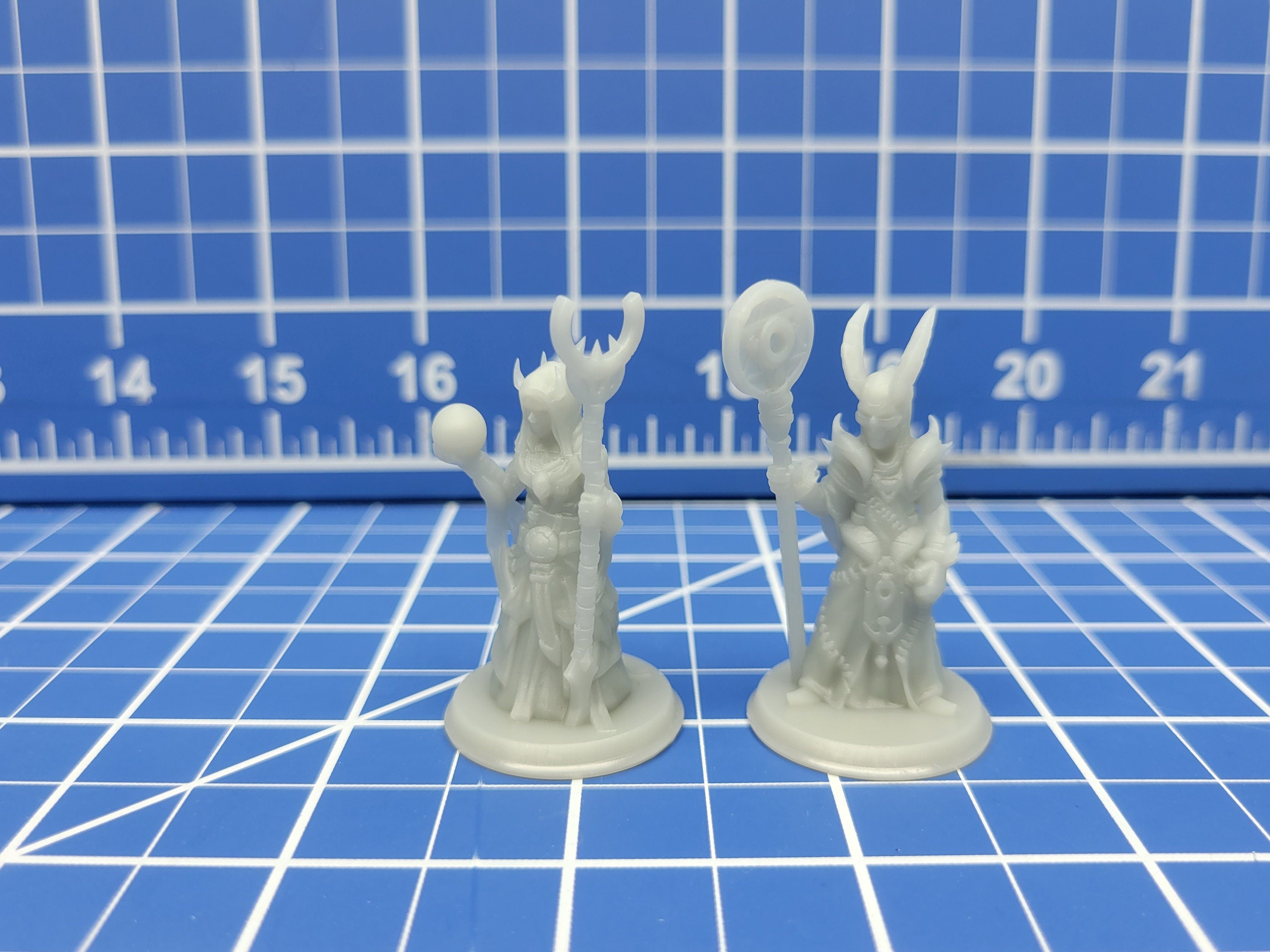 Cultists - Minis - Beasts and Badies - Hero's Hoard - DND - Pathfinder